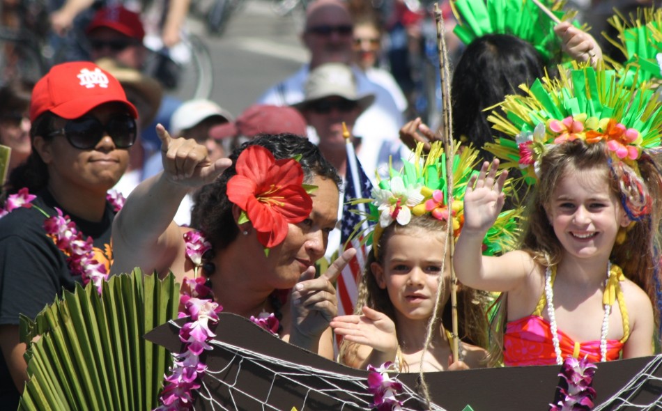 Huntington Beach Parade – Tupua Productions | Huntington Beach Parade