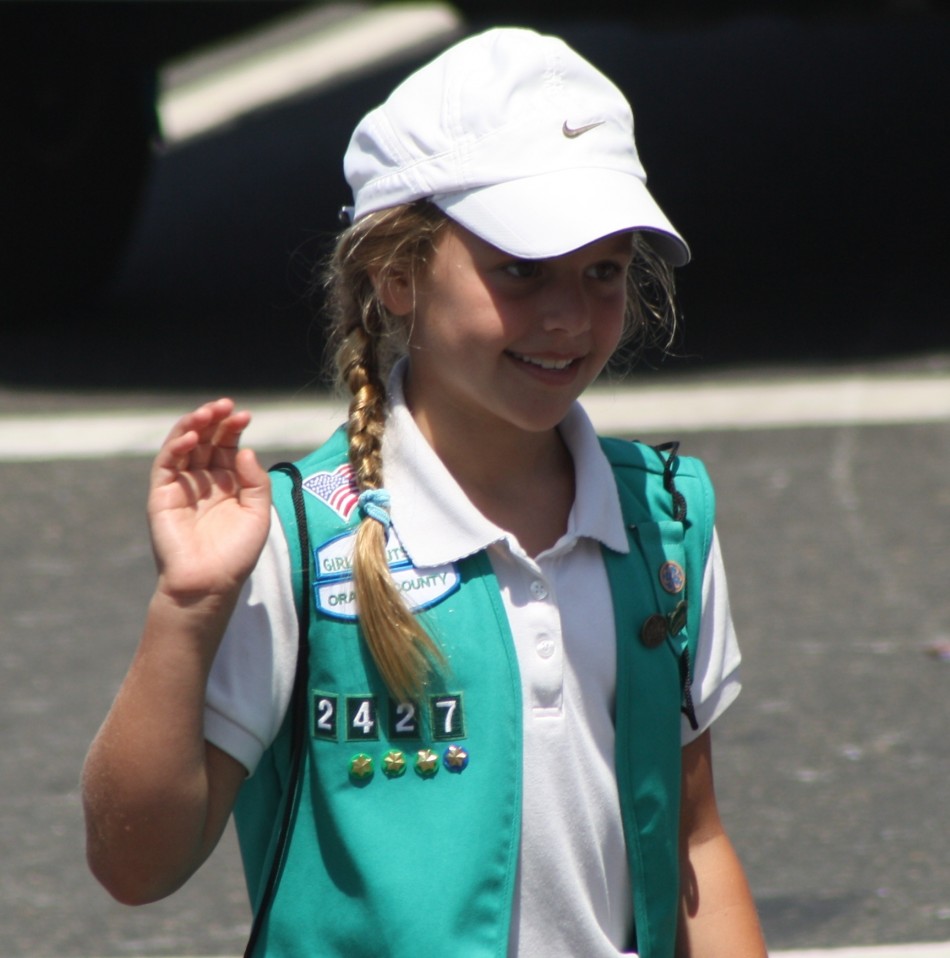 Huntington Beach Parade – Girl Scouts | Huntington Beach Parade