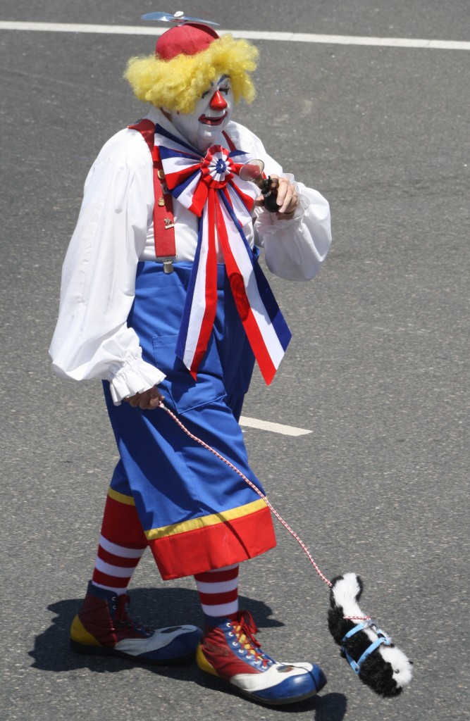 Huntington Beach Parade – El Bekal Shrine Temple Clown | Huntington ...